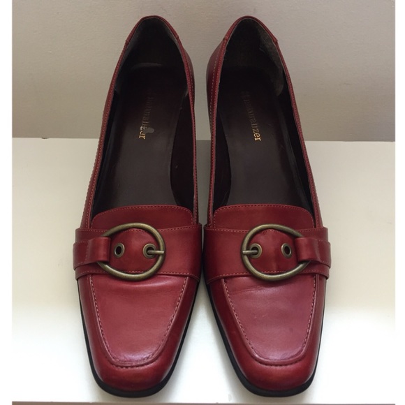 Naturalizer | Shoes | Naturalizer Low Heel Career Work Pump | Poshmark